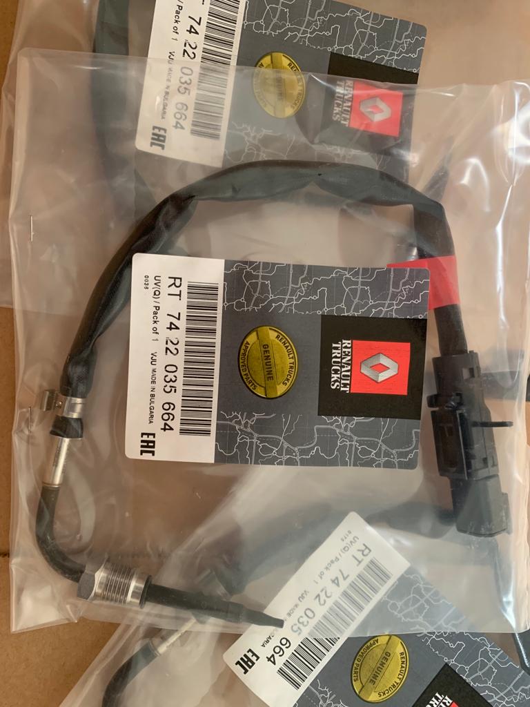 Sensor de temperatura de gases de escape VOLVO. Referencia 22035664 ...